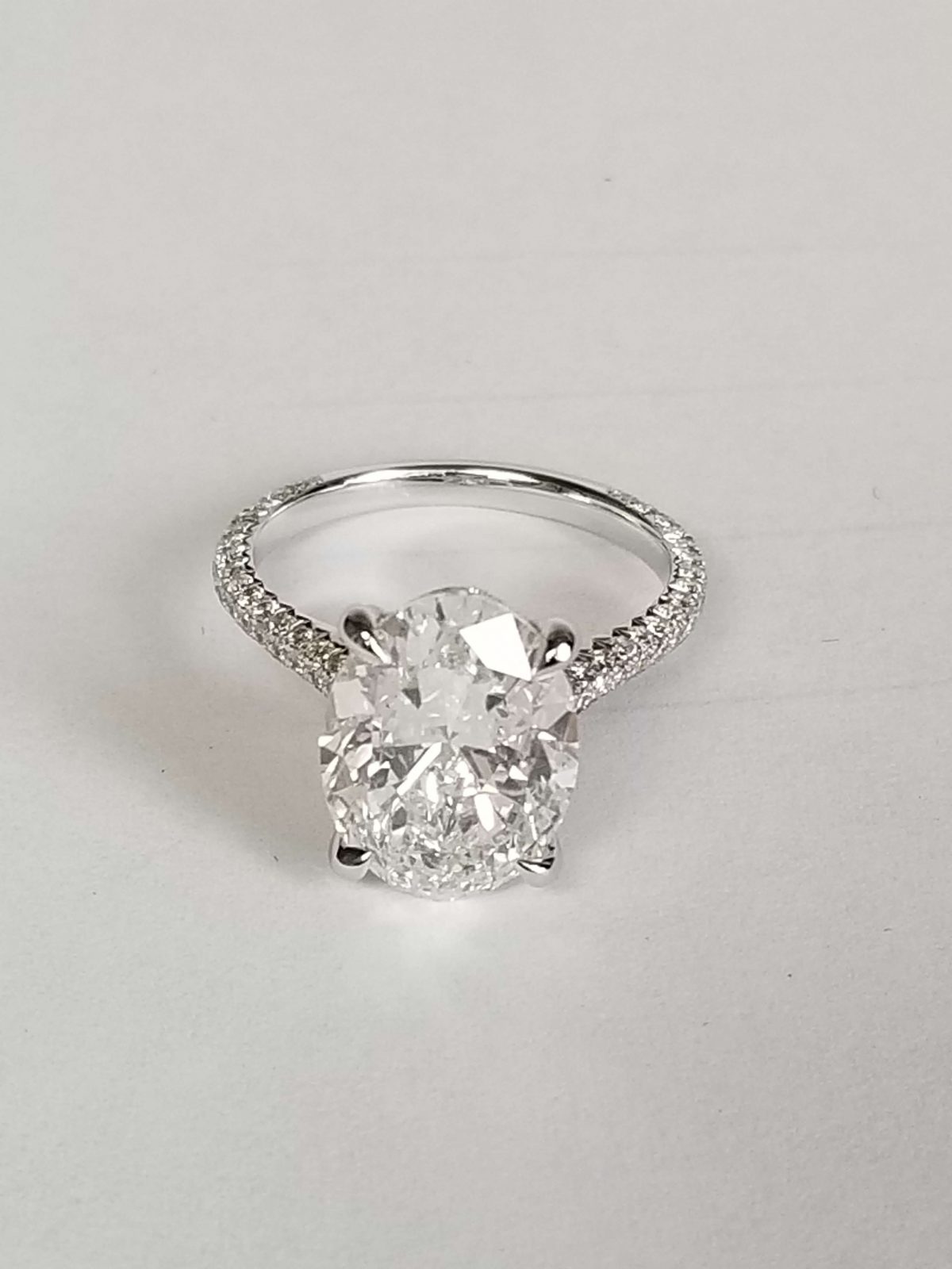 What millennials think about synthetic diamond engagement ring ...
